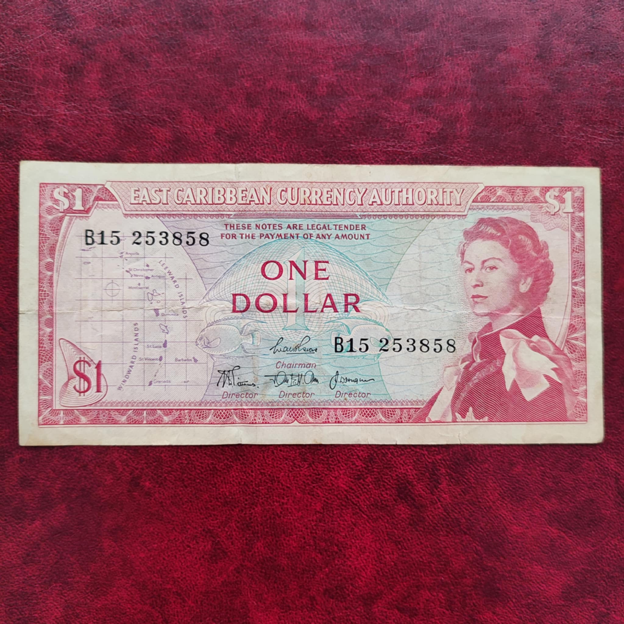 RYTŲ KARIBAI 1 DOLLAR 1965 - erpnumismatics.lt